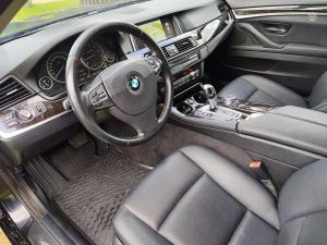 Black BMW 528 2015 in Kazlu Ruda, with an engine capacity of 1.99 L and mileage of 279 thousand km for 9000 €, photo 9 on AUTOMOTO.COM.LV