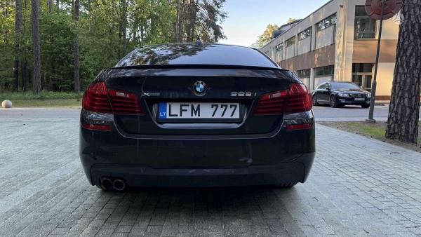 Melns BMW 528 2015 Prienai, ar dzinēja tilpumu 2.00 L un nobraukumu 158 tūkst. km par 13300 €, foto 6 vietnē AUTOMOTO.COM.LV
