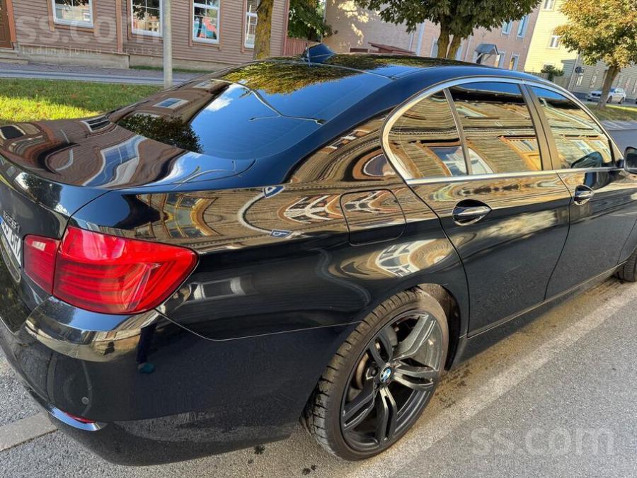 Black BMW 528 2017 in Tallinn, with an engine capacity of 2.00 L and mileage of 107 thousand km for 14000 €, photo 18 on AUTOMOTO.COM.LV