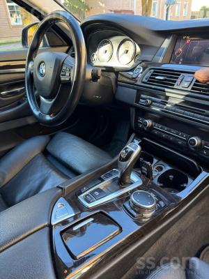 Black BMW 528 2017 in Tallinn, with an engine capacity of 2.00 L and mileage of 107 thousand km for 14000 €, photo 22 on AUTOMOTO.COM.LV