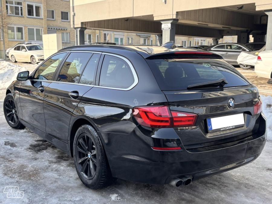 Melns BMW 528 2011 Kauņa, ar dzinēja tilpumu 3.00 L un nobraukumu 270 tūkst. km par 6950 €, foto 3 vietnē AUTOMOTO.COM.LV