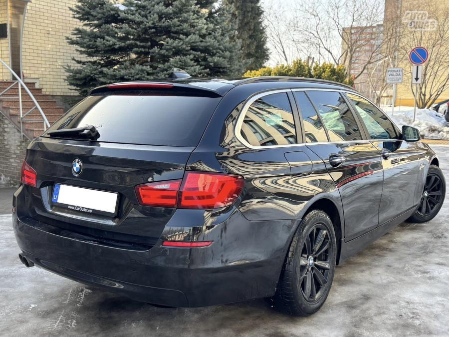 Melns BMW 528 2011 Kauņa, ar dzinēja tilpumu 3.00 L un nobraukumu 270 tūkst. km par 6950 €, foto 4 vietnē AUTOMOTO.COM.LV