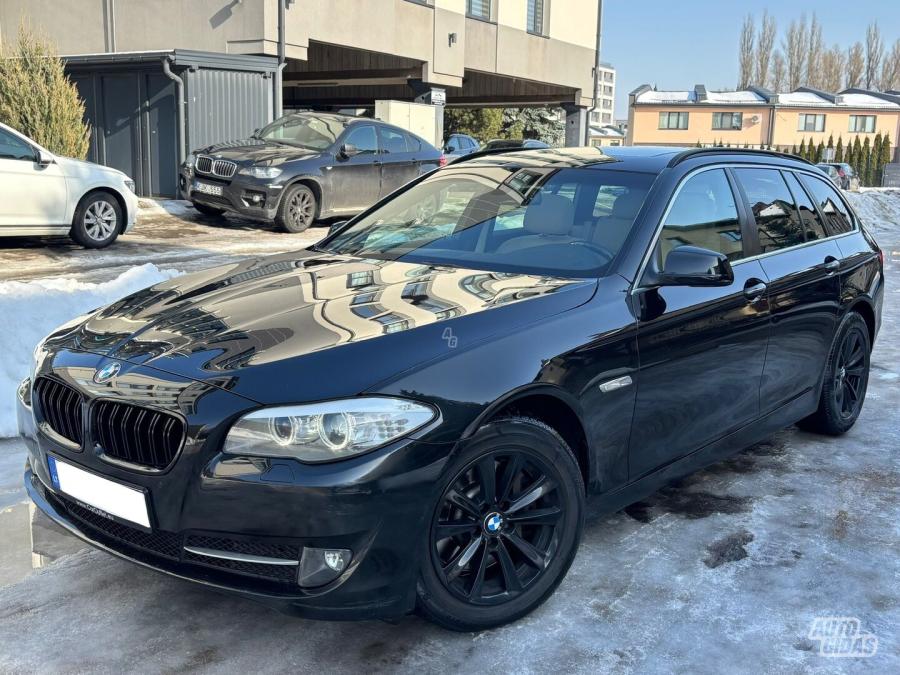 Melns BMW 528 2011 Kauņa, ar dzinēja tilpumu 3.00 L un nobraukumu 270 tūkst. km par 6950 €, foto 7 vietnē AUTOMOTO.COM.LV