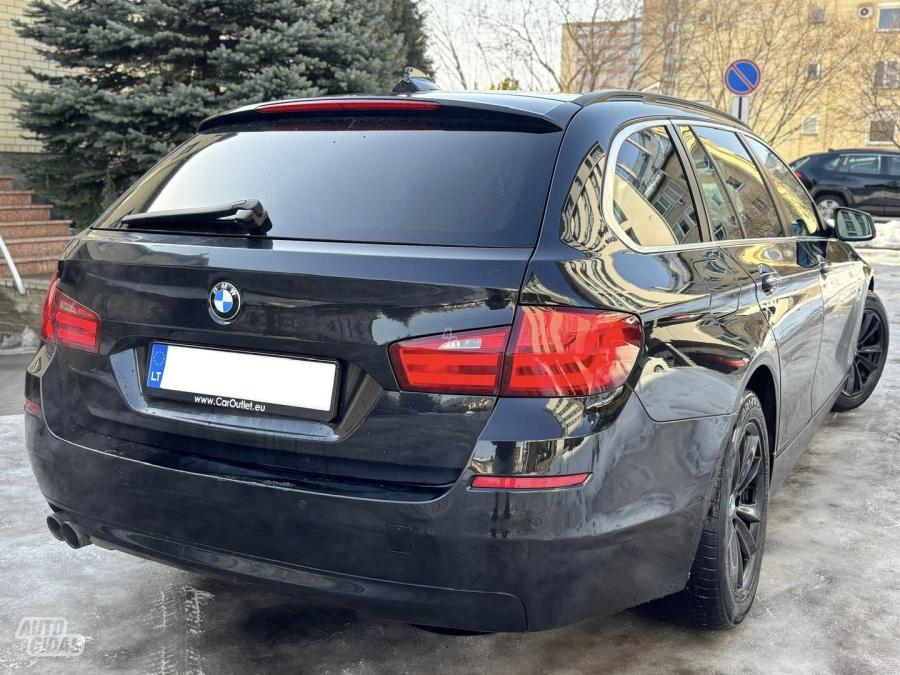 Melns BMW 528 2011 Kauņa, ar dzinēja tilpumu 3.00 L un nobraukumu 270 tūkst. km par 6950 €, foto 9 vietnē AUTOMOTO.COM.LV