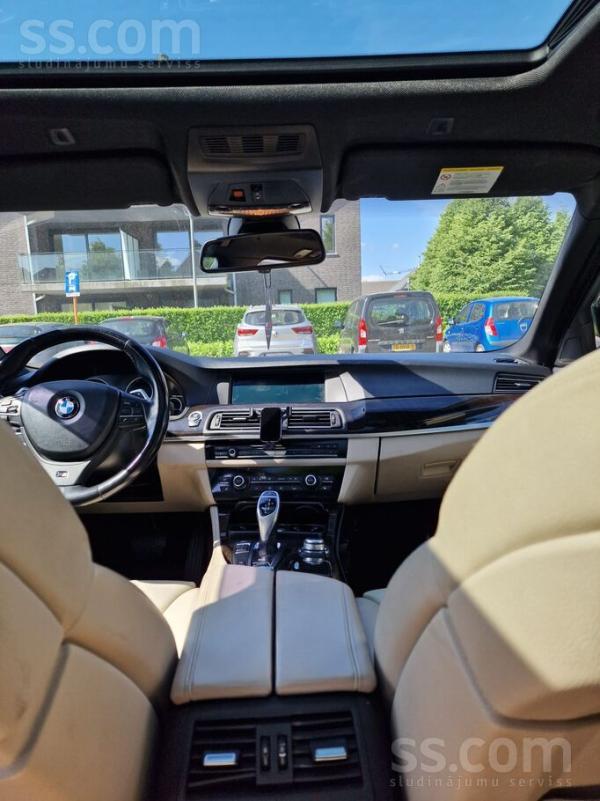 Black BMW 528 2011 in Jekabpils, with an engine capacity of 2.00 L and mileage of 219 thousand km for 10100 €, photo 4 on AUTOMOTO.COM.LV