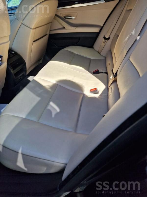 Black BMW 528 2011 in Jekabpils, with an engine capacity of 2.00 L and mileage of 219 thousand km for 10100 €, photo 9 on AUTOMOTO.COM.LV