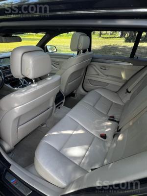 Black BMW 528 2011 in Cesis, with an engine capacity of 2.00 L and mileage of 213 thousand km for 12750 €, photo 11 on AUTOMOTO.COM.LV