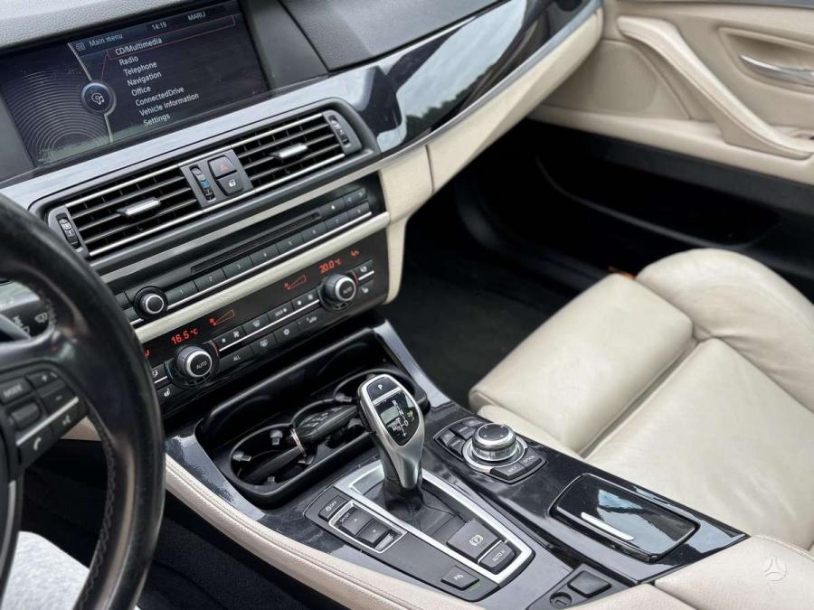 Black BMW 528 2011 in Kaunas, with an engine capacity of 3.00 L and mileage of 270 thousand km for 5750 €, photo 20 on AUTOMOTO.COM.LV