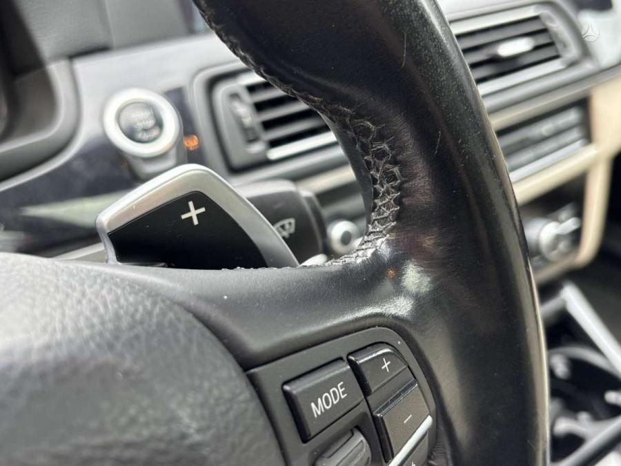 Black BMW 528 2011 in Kaunas, with an engine capacity of 3.00 L and mileage of 270 thousand km for 5750 €, photo 24 on AUTOMOTO.COM.LV