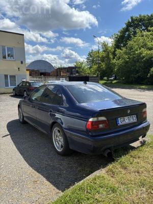 Zils BMW 528 1997 Rīga, ar dzinēja tilpumu 2.80 L un nobraukumu 414 tūkst. km par 2750 €, foto 5 vietnē AUTOMOTO.COM.LV
