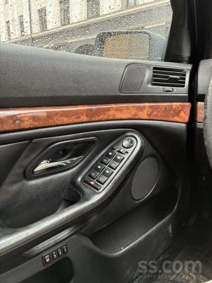 Zils BMW 528 1997 Rīga, ar dzinēja tilpumu 2.80 L un nobraukumu 414 tūkst. km par 2750 €, foto 8 vietnē AUTOMOTO.COM.LV