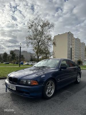 Zils BMW 528 1997 Tallina, ar dzinēja tilpumu 0.14 L un nobraukumu 400 tūkst. km par 2550 €, foto 10 vietnē AUTOMOTO.COM.LV