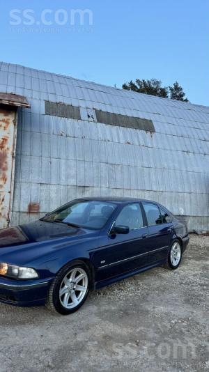 Zils BMW 528 1998 Rīga, ar dzinēja tilpumu 2.80 L un nobraukumu 340 tūkst. km par 2499 €, foto 7 vietnē AUTOMOTO.COM.LV