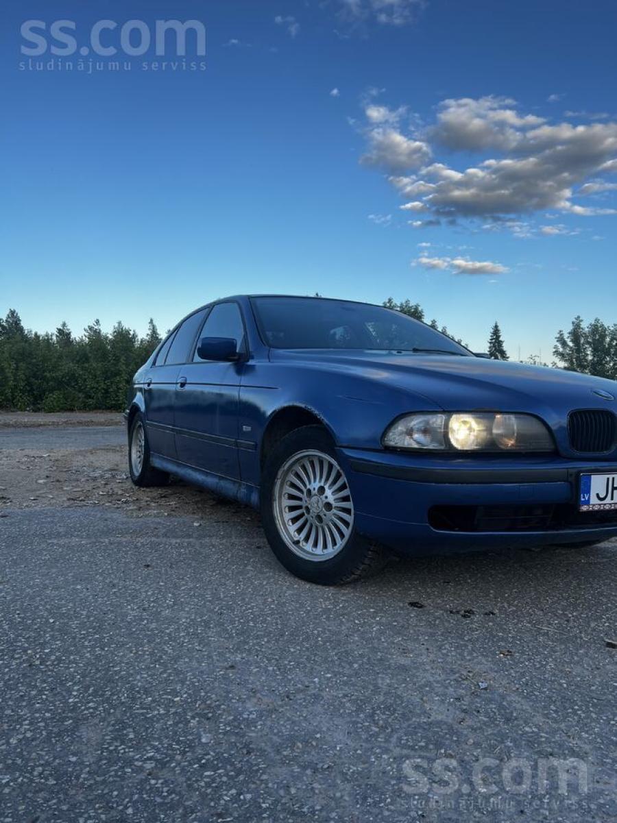 Zils BMW 528 1998 Rēzekne, ar dzinēja tilpumu 2.80 L un nobraukumu 453 tūkst. km par 2300 €, foto 3 vietnē AUTOMOTO.COM.LV