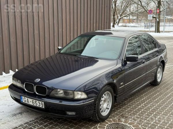 Zils BMW 528 1999 Rīga, ar dzinēja tilpumu 2.80 L un nobraukumu 213 tūkst. km par 2990 €, foto 3 vietnē AUTOMOTO.COM.LV
