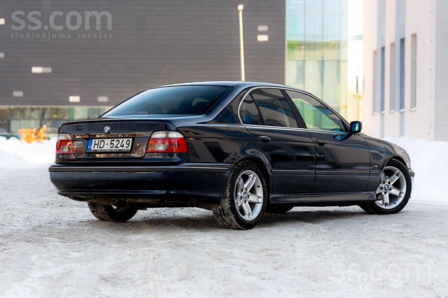 Blue BMW 528 1999 in Jelgava, with an engine capacity of 2.80 L and mileage of 246 thousand km for 5500 €, photo 6 on AUTOMOTO.COM.LV