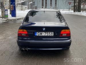 Blue BMW 528 1999 in Riga, with an engine capacity of 2.80 L and mileage of 0 thousand km for 3799 €, photo 4 on AUTOMOTO.COM.LV