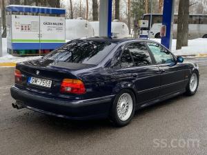 Blue BMW 528 1999 in Riga, with an engine capacity of 2.80 L and mileage of 0 thousand km for 3799 €, photo 5 on AUTOMOTO.COM.LV