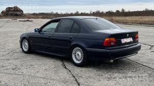 Zils BMW 528 1999 Rīga, ar dzinēja tilpumu 2.80 L un nobraukumu 0 tūkst. km par 4199 €, foto 4 vietnē AUTOMOTO.COM.LV