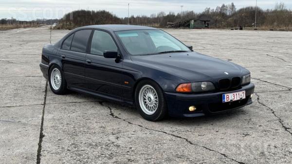 Blue BMW 528 1999 in Riga, with an engine capacity of 2.80 L and mileage of 0 thousand km for 4199 €, photo 7 on AUTOMOTO.COM.LV