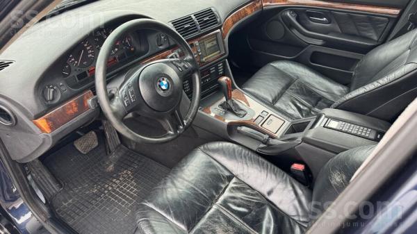 Blue BMW 528 1999 in Riga, with an engine capacity of 2.80 L and mileage of 0 thousand km for 4199 €, photo 9 on AUTOMOTO.COM.LV