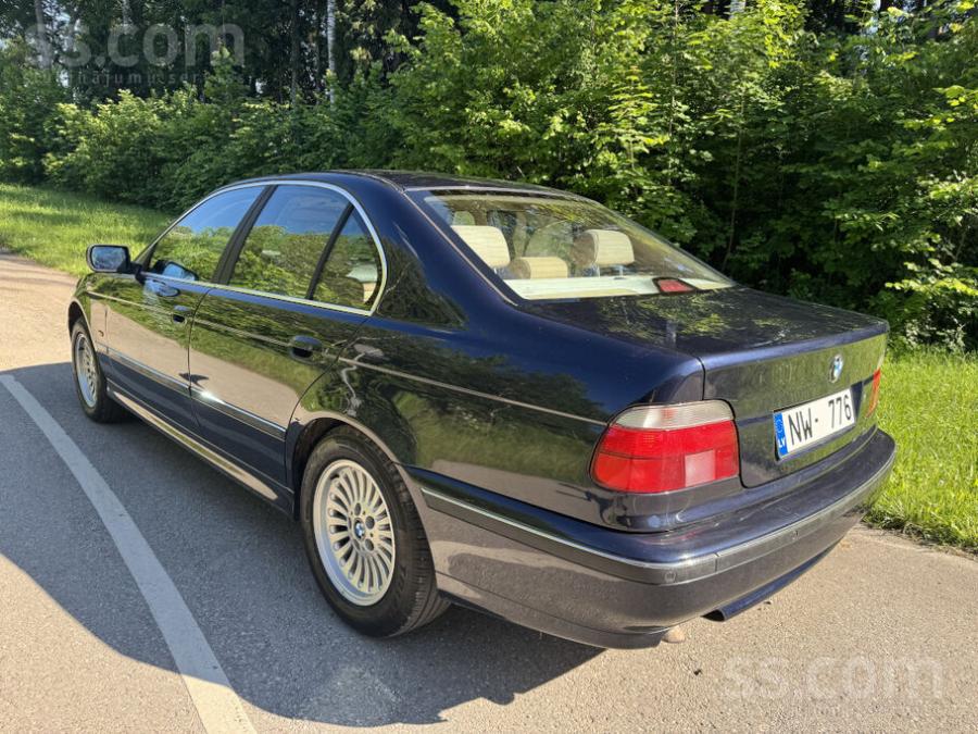 Синий БМВ 528 1999 в Огре, объемом двигателя 2.80 л и пробегом 238 тыс. км за 7500 €, фото 4 на AUTOMOTO.COM.LV