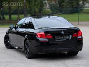 Blue BMW 528 2011 in Riga, with an engine capacity of 3.00 L and mileage of 340 thousand km for 12990 €, photo 3 on AUTOMOTO.COM.LV