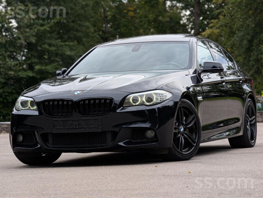 Blue BMW 528 2011 in Riga, with an engine capacity of 3.00 L and mileage of 340 thousand km for 12990 €, photo 8 on AUTOMOTO.COM.LV