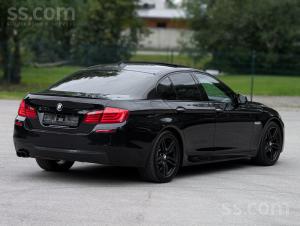 Blue BMW 528 2011 in Riga, with an engine capacity of 3.00 L and mileage of 340 thousand km for 12990 €, photo 11 on AUTOMOTO.COM.LV