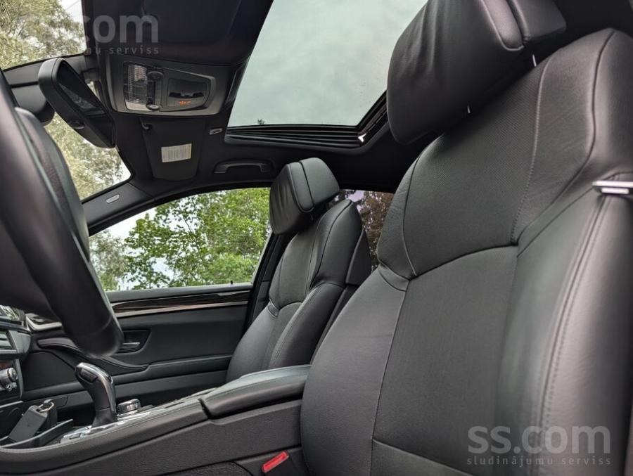 Blue BMW 528 2011 in Riga, with an engine capacity of 3.00 L and mileage of 340 thousand km for 12990 €, photo 16 on AUTOMOTO.COM.LV