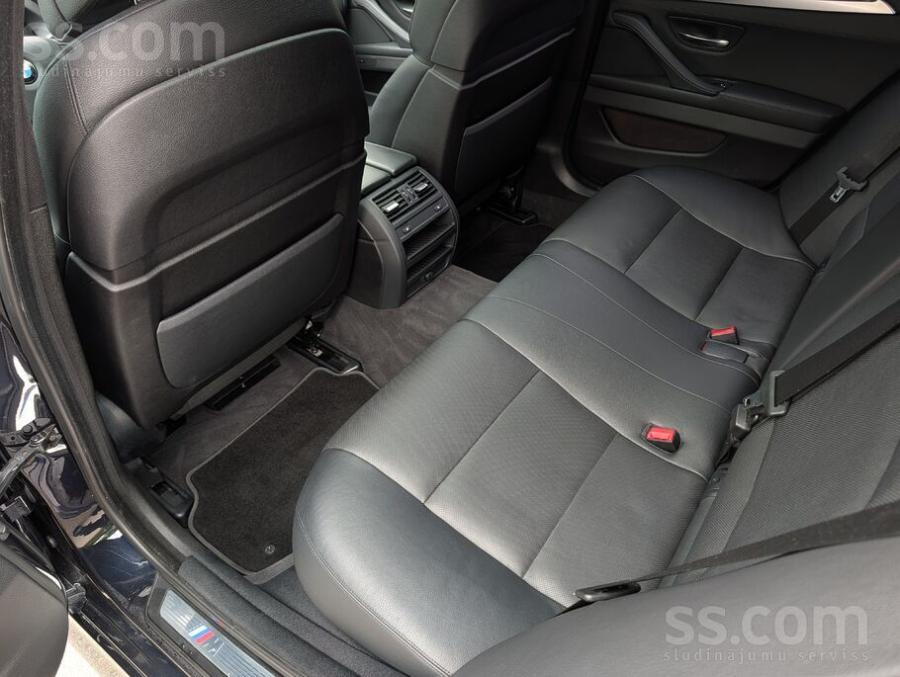 Blue BMW 528 2011 in Riga, with an engine capacity of 3.00 L and mileage of 340 thousand km for 12990 €, photo 20 on AUTOMOTO.COM.LV