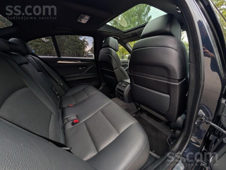 Blue BMW 528 2011 in Riga, with an engine capacity of 3.00 L and mileage of 340 thousand km for 12990 €, photo 23 on AUTOMOTO.COM.LV