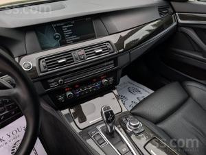 Blue BMW 528 2011 in Riga, with an engine capacity of 3.00 L and mileage of 340 thousand km for 12990 €, photo 28 on AUTOMOTO.COM.LV