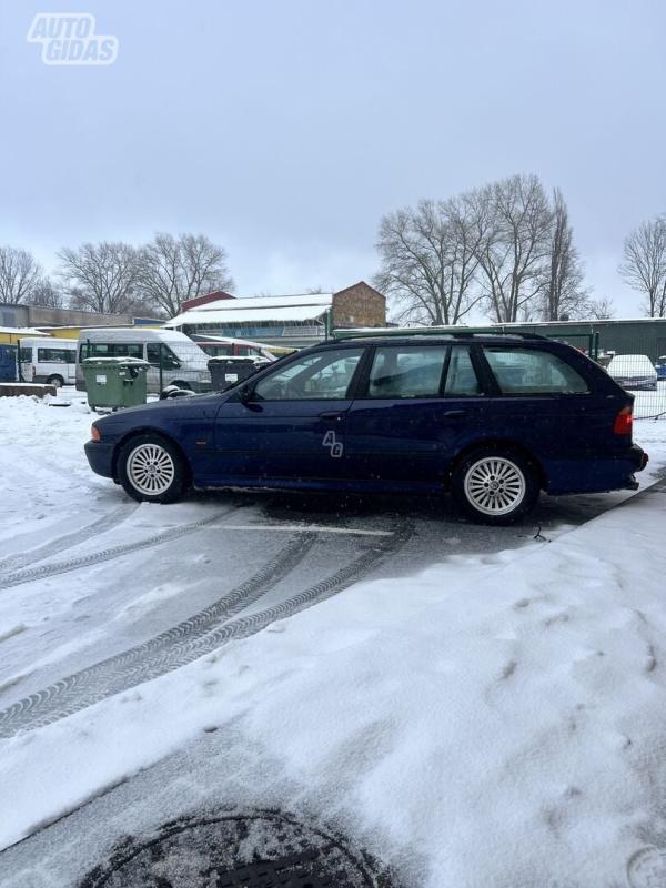 Zils BMW 528 1998 Palanga, ar dzinēja tilpumu 2.80 L un nobraukumu 297 tūkst. km par 3400 €, foto 7 vietnē AUTOMOTO.COM.LV
