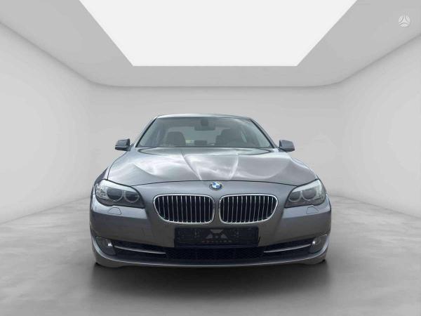 Brūns BMW 528 2010 Kauņa, ar dzinēja tilpumu 3.00 L un nobraukumu 289 tūkst. km par 9390 €, foto 2 vietnē AUTOMOTO.COM.LV