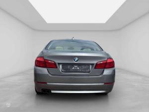 Brown BMW 528 2010 in Kaunas, with an engine capacity of 3.00 L and mileage of 289 thousand km for 9390 €, photo 6 on AUTOMOTO.COM.LV