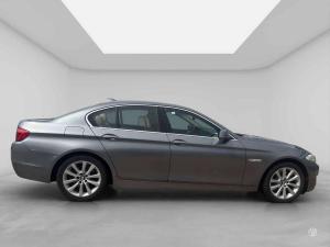 Brown BMW 528 2010 in Kaunas, with an engine capacity of 3.00 L and mileage of 289 thousand km for 9390 €, photo 8 on AUTOMOTO.COM.LV