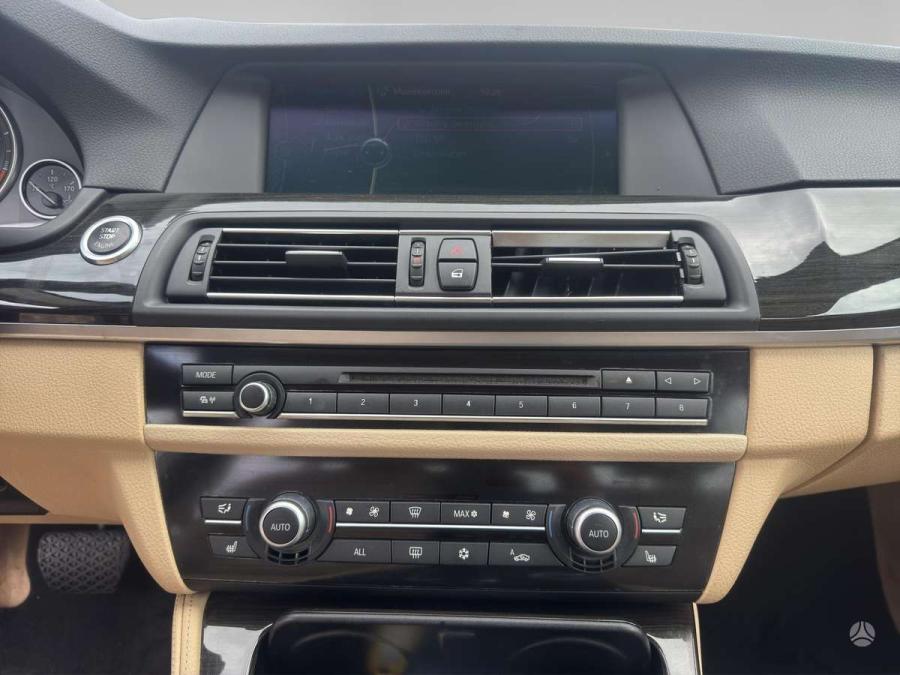 Brown BMW 528 2010 in Kaunas, with an engine capacity of 3.00 L and mileage of 289 thousand km for 9390 €, photo 15 on AUTOMOTO.COM.LV