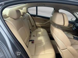 Brown BMW 528 2010 in Kaunas, with an engine capacity of 3.00 L and mileage of 289 thousand km for 9390 €, photo 18 on AUTOMOTO.COM.LV