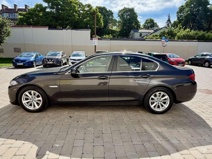 Brown BMW 528 2016 in Vilnius, with an engine capacity of 2.00 L and mileage of 169 thousand km for 11800 €, photo 1 on AUTOMOTO.COM.LV