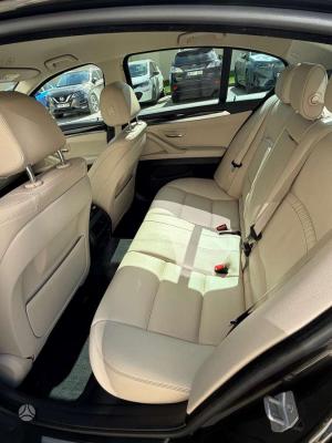 Brown BMW 528 2016 in Vilnius, with an engine capacity of 2.00 L and mileage of 169 thousand km for 11800 €, photo 7 on AUTOMOTO.COM.LV