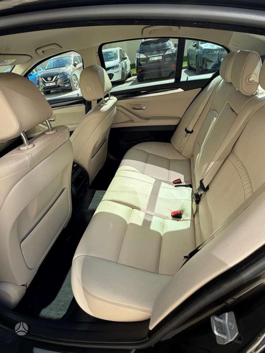 Brown BMW 528 2016 in Vilnius, with an engine capacity of 2.00 L and mileage of 169 thousand km for 11800 €, photo 7 on AUTOMOTO.COM.LV