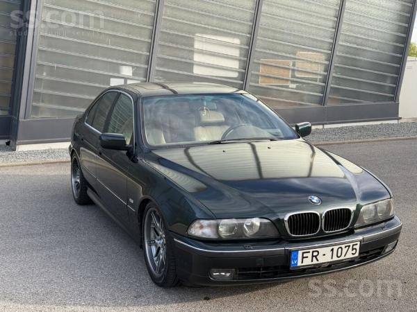 Zaļš BMW 528 1995 Liepāja, ar dzinēja tilpumu 2.80 L un nobraukumu 155 tūkst. km par 7000 €, foto 1 vietnē AUTOMOTO.COM.LV