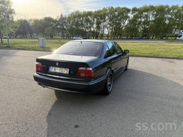 Zaļš BMW 528 1995 Liepāja, ar dzinēja tilpumu 2.80 L un nobraukumu 155 tūkst. km par 7000 €, foto 7 vietnē AUTOMOTO.COM.LV