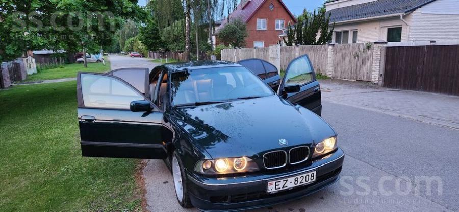 Green BMW 528 1996 in Riga, with an engine capacity of 2.80 L and mileage of 330 thousand km for 15000 €, photo 8 on AUTOMOTO.COM.LV