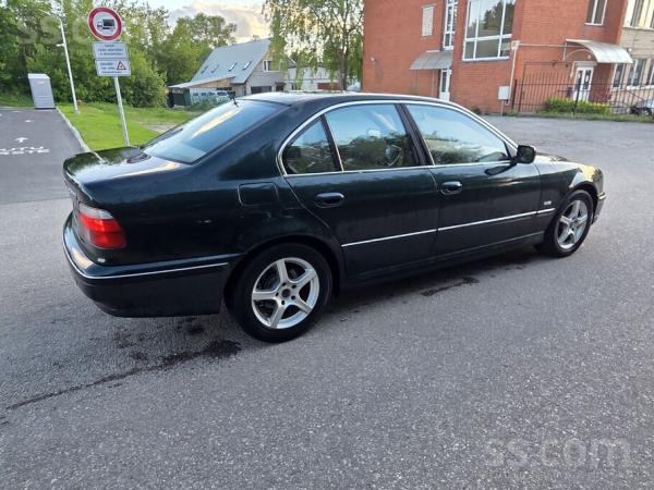 Zaļš BMW 528 2000 Daugavpils, ar dzinēja tilpumu 2.80 L un nobraukumu 0 tūkst. km par 3500 €, foto 8 vietnē AUTOMOTO.COM.LV