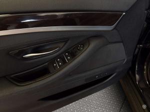 Green BMW 528 2015 in Kaunas, with an engine capacity of 2.00 L and mileage of 149 thousand km for 9999 €, photo 14 on AUTOMOTO.COM.LV