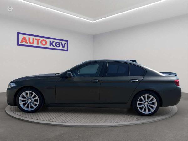 Green BMW 528 2015 in Kaunas, with an engine capacity of 2.00 L and mileage of 149 thousand km for 9999 €, photo 2 on AUTOMOTO.COM.LV