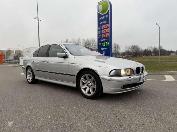 Pelēks BMW 528 1999 Elektrėnai, ar dzinēja tilpumu 2.79 L un nobraukumu 330 tūkst. km par 2250 €, foto 1 vietnē AUTOMOTO.COM.LV