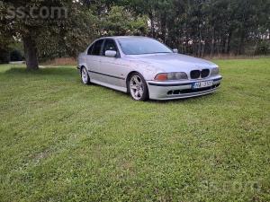 Pelēks BMW 528 1999 Rīga, ar dzinēja tilpumu 2.80 L un nobraukumu 0 tūkst. km par 1900 €, foto  vietnē AUTOMOTO.COM.LV